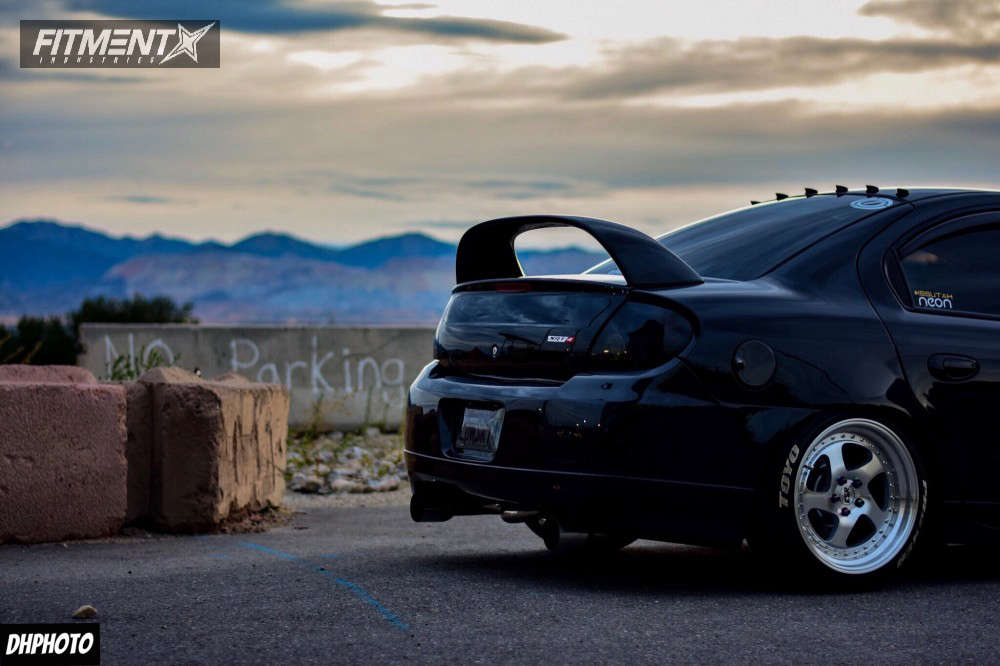 2005 Dodge Neon SRT-4 4dr Sedan (2.4L 4cyl Turbo 5M) with 17x8.5 ESR ...