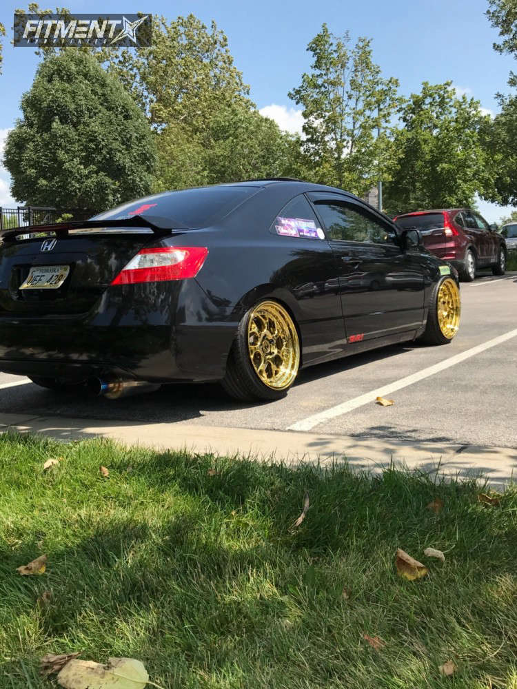 2007 Honda Civic Si with 18x9.5 Aodhan Ds01 and Nankang 225x35 on ...