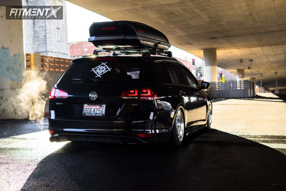 2015 Volkswagen Golf SportWagen Trendline TDI with 18x8.5 Rotiform Ccv ...