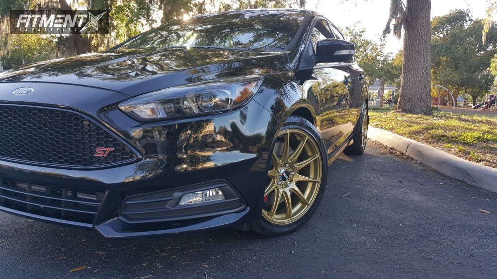 2017 Ford Focus ST with 18x8 XXR 527 and Goodyear 235x40 on Stock ...