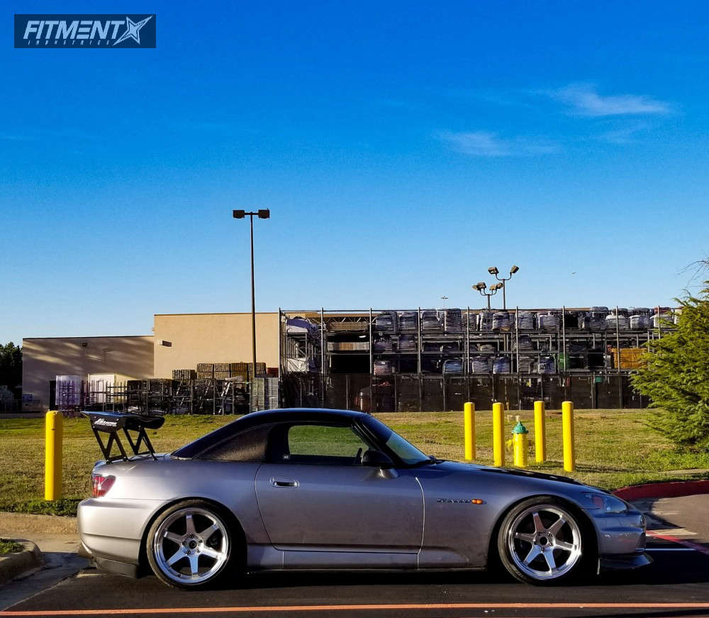 2004 Honda S2000 Base with 18x9.5 Varrstoen Es2 and Dunlop 225x40 on ...