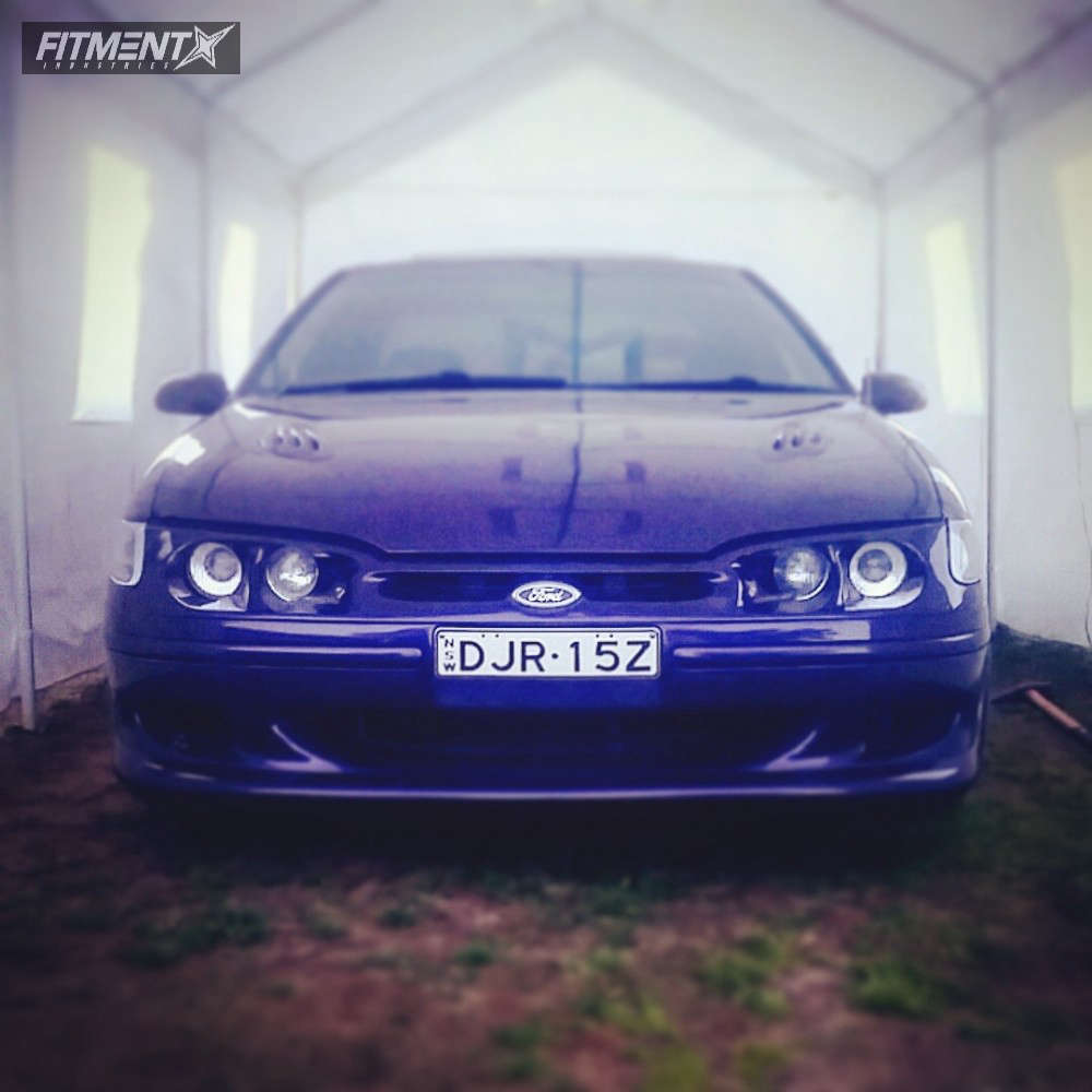 1997 Ford Falcon XR6 Base with 19x9.5 Vertini and Achilles 245x45 on ...