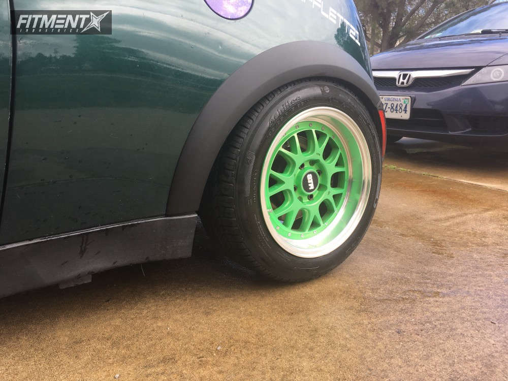 2005 Mini Cooper S with 15x8 STR 514 and Achilles 205x45 on Coilovers ...