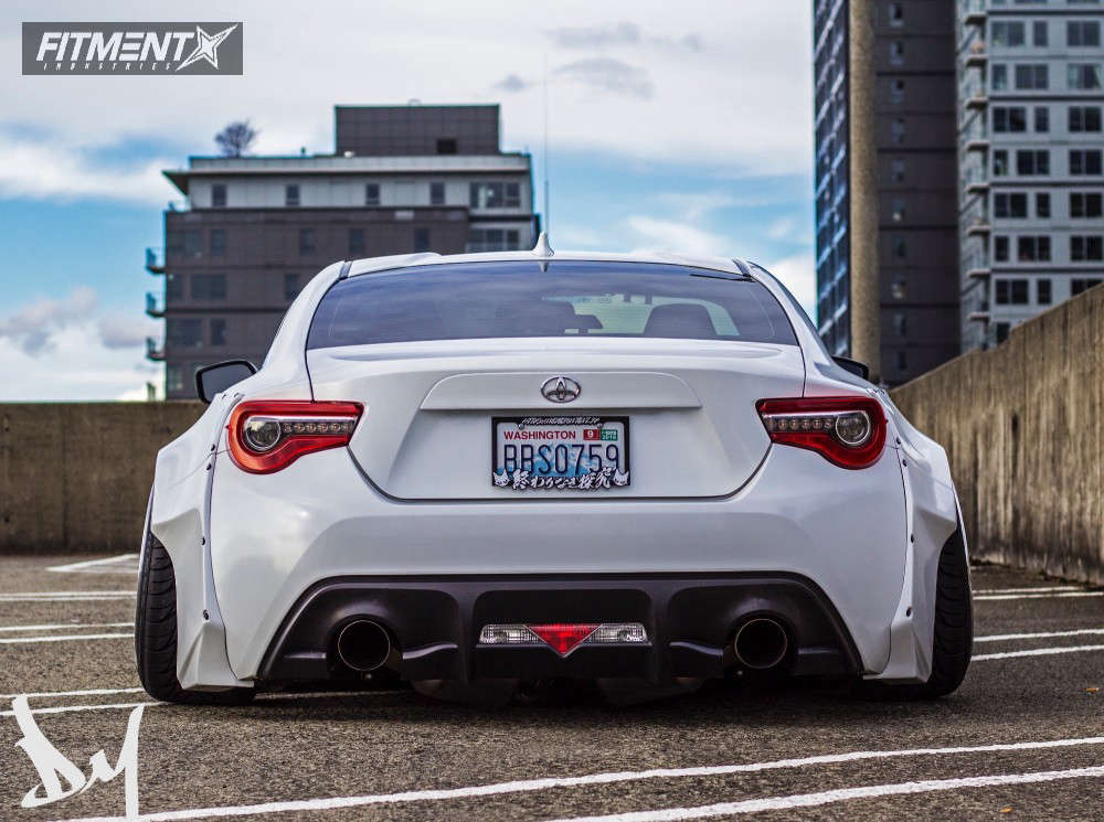 2017 Toyota 86 Special Edition with 18x10 Work VS XX and Federal 225x40 ...