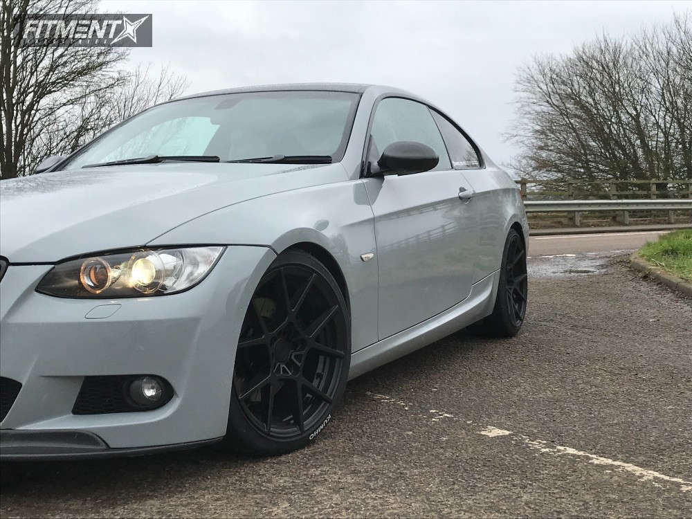 2007 BMW 325i Base with 19x8.5 Rotiform Kps and Kumho 245x35 on ...