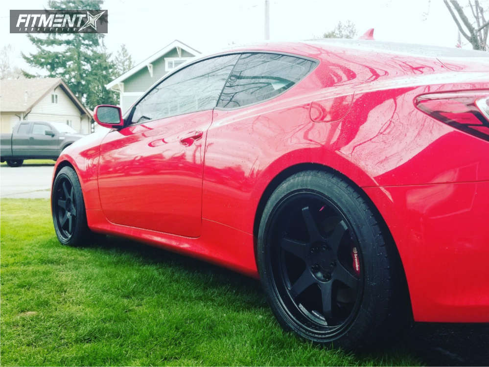 2013 Hyundai Genesis Coupe 2.0T with 19x9.5 Varrstoen Es2 and ...