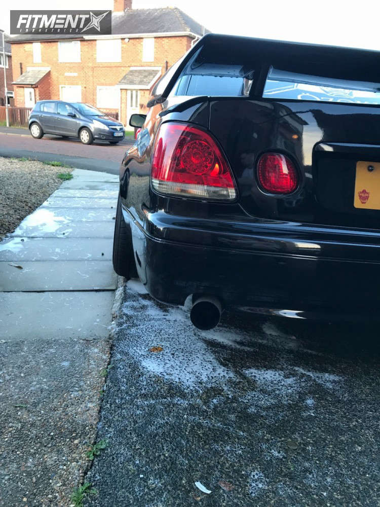 2000 Lexus GS300 4dr Sedan with 18x10 Work Cr01 and Bridgestone 285x35 ...