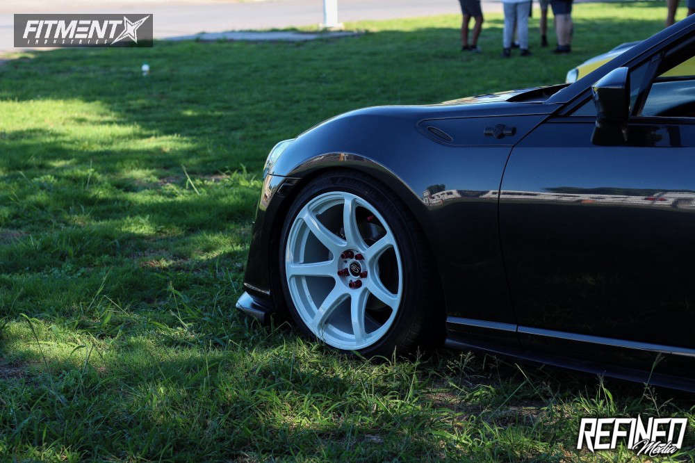 2015 Toyota 86 Base with 18x9.5 Rota Vector Pro and Landsail 235x40 on ...
