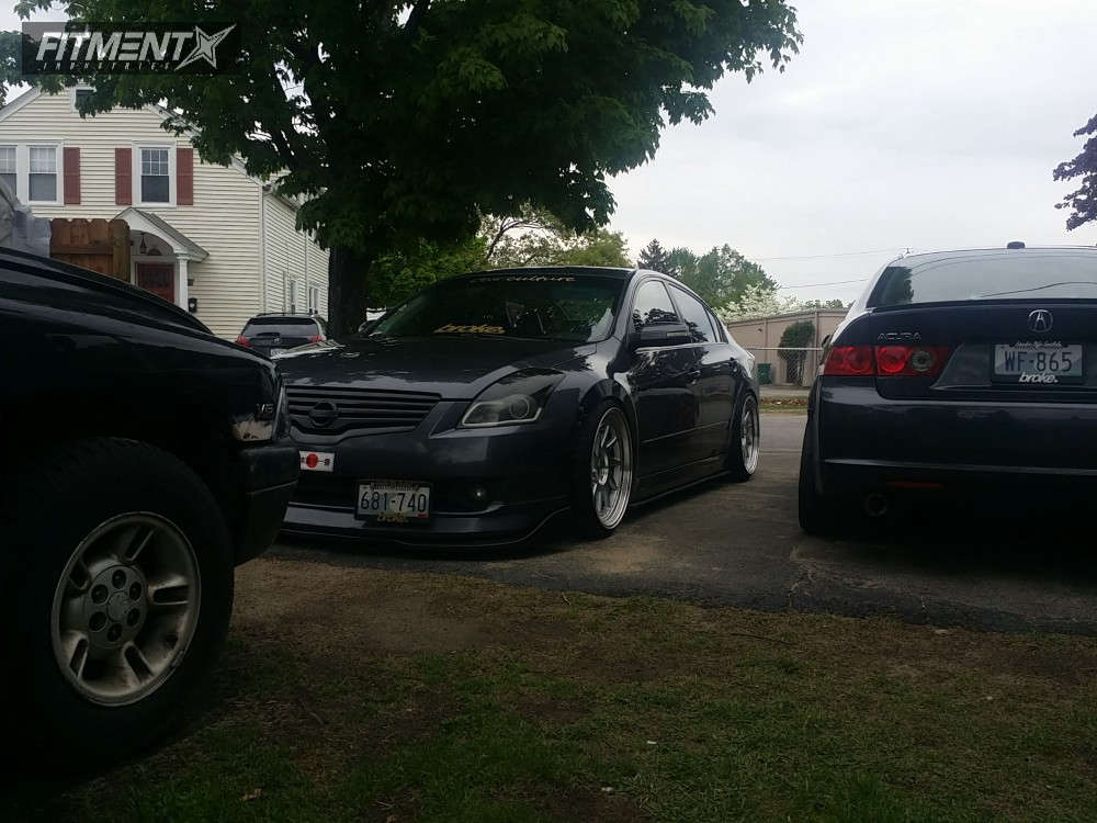 2008 Nissan Altima SL with 20x9.5 Zedd Slt and Achilles 225x35 on ...