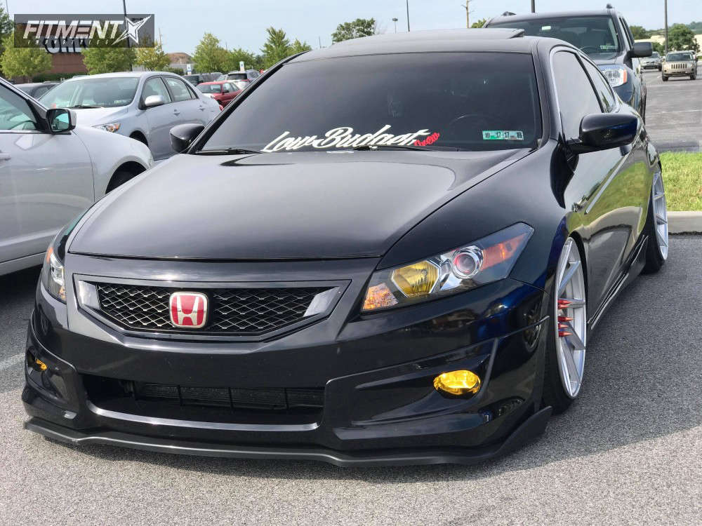 2009 Honda Accord with 20x10 F1R F29 and Nankang 235x35 on Air ...