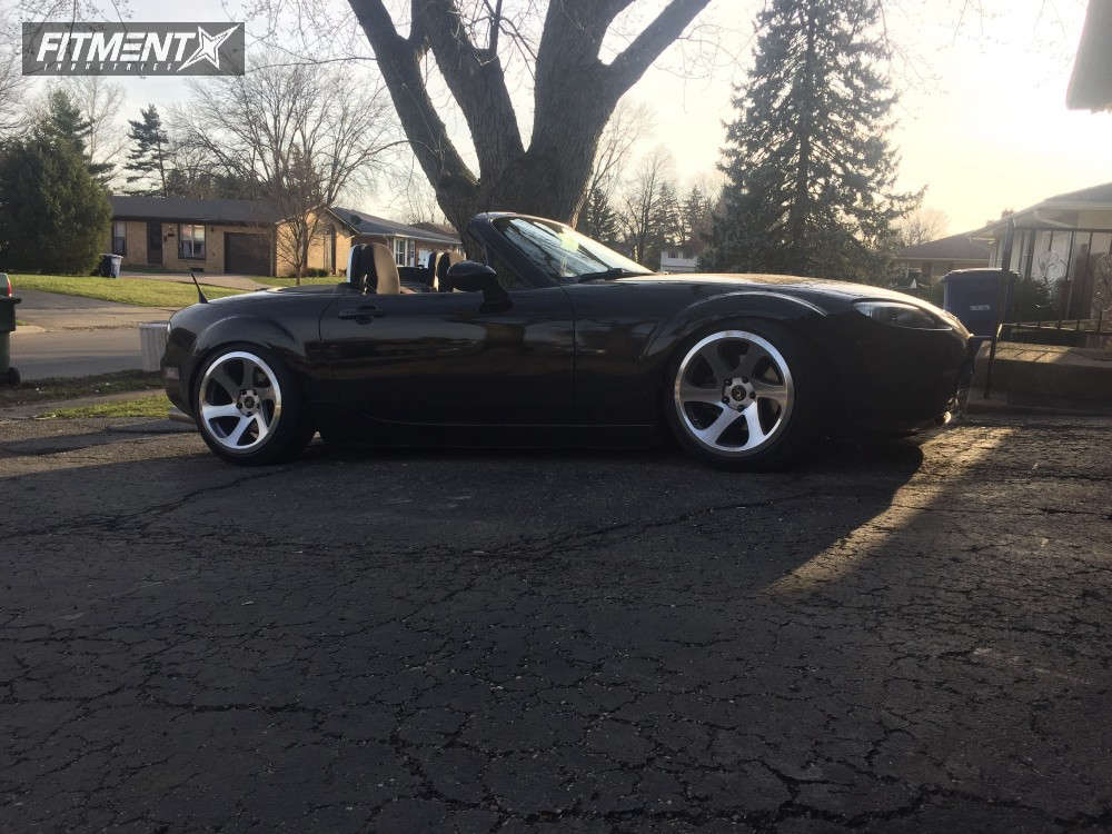 2006 Mazda MX-5 Miata with 17x9 JNC Jnc032 and Hankook 215x45 on ...