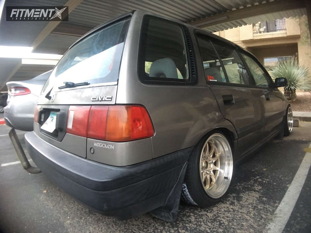 1989 Honda Civic with 15x8 STR 513 and Federal 165x50 on Coilovers ...