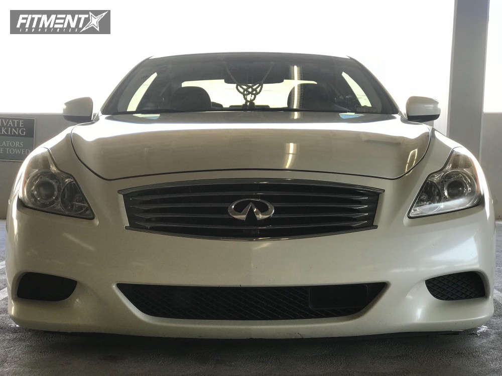 2008 INFINITI G37 with 20x9.5 SSR MS1 and Hankook 245x35 on Air ...