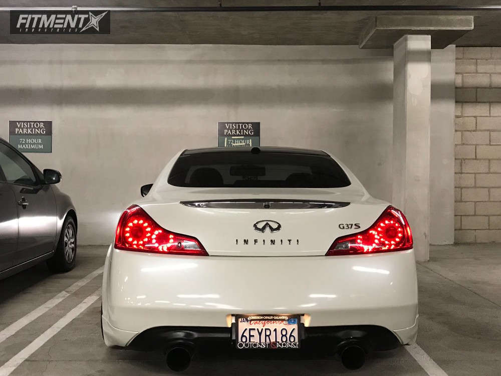 2008 INFINITI G37 with 20x9.5 SSR MS1 and Hankook 245x35 on Air ...