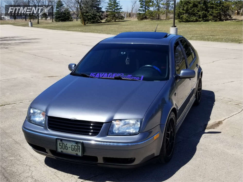 2005 Volkswagen Jetta with 18x7.5 BBS Ch and Continental 245x45 on ...