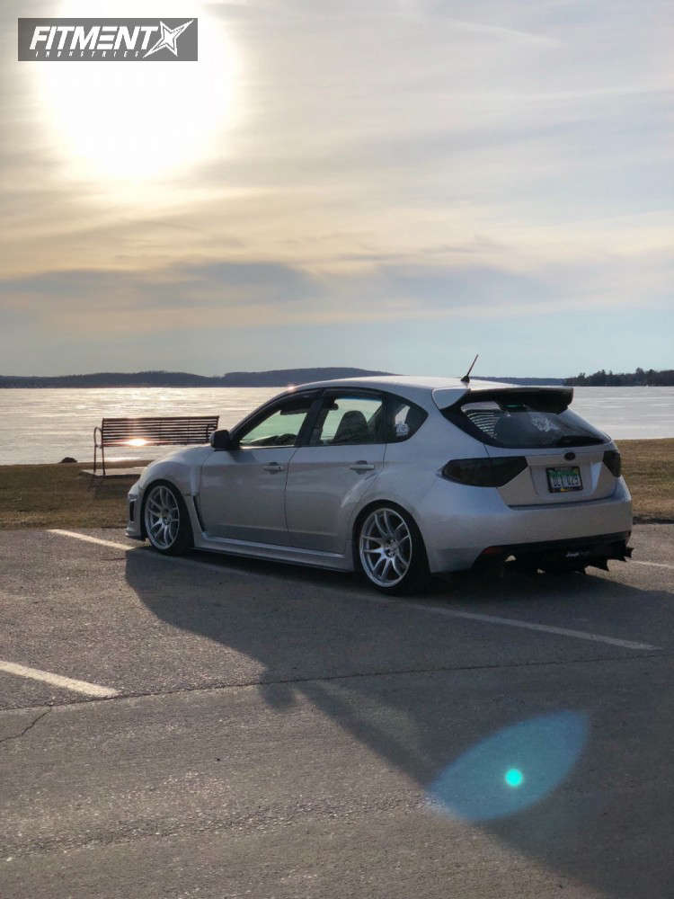2008 Subaru WRX STI with 18x9.5 ESR Sr08 and Achilles 225x40 on ...