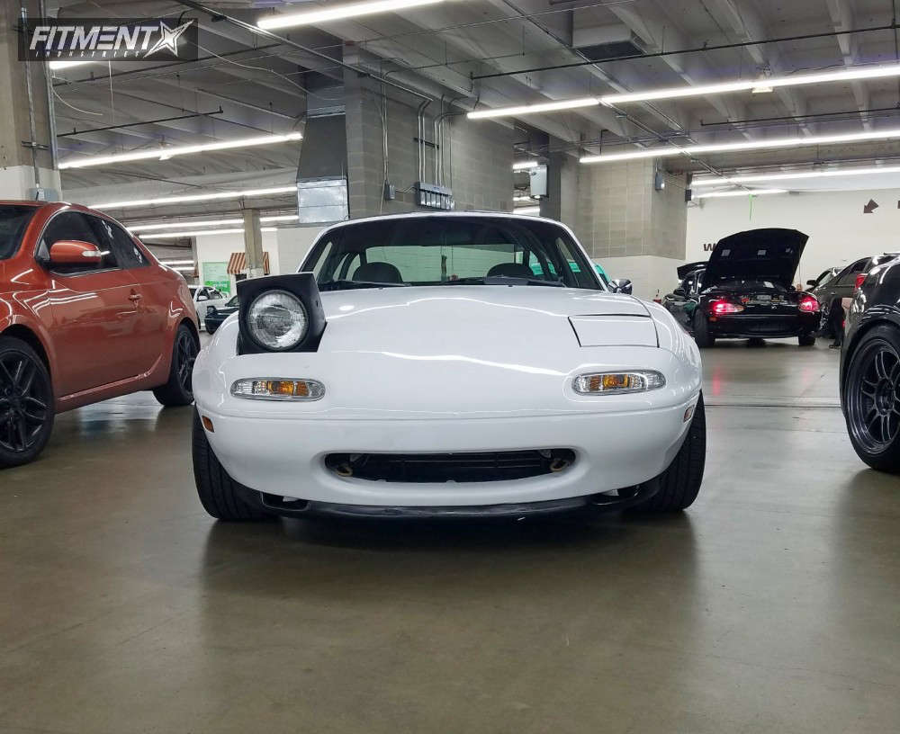 1992 Mazda MX-5 Miata with 15x8 Enkei Enkei92 and Toyo Tires 205x50 on ...