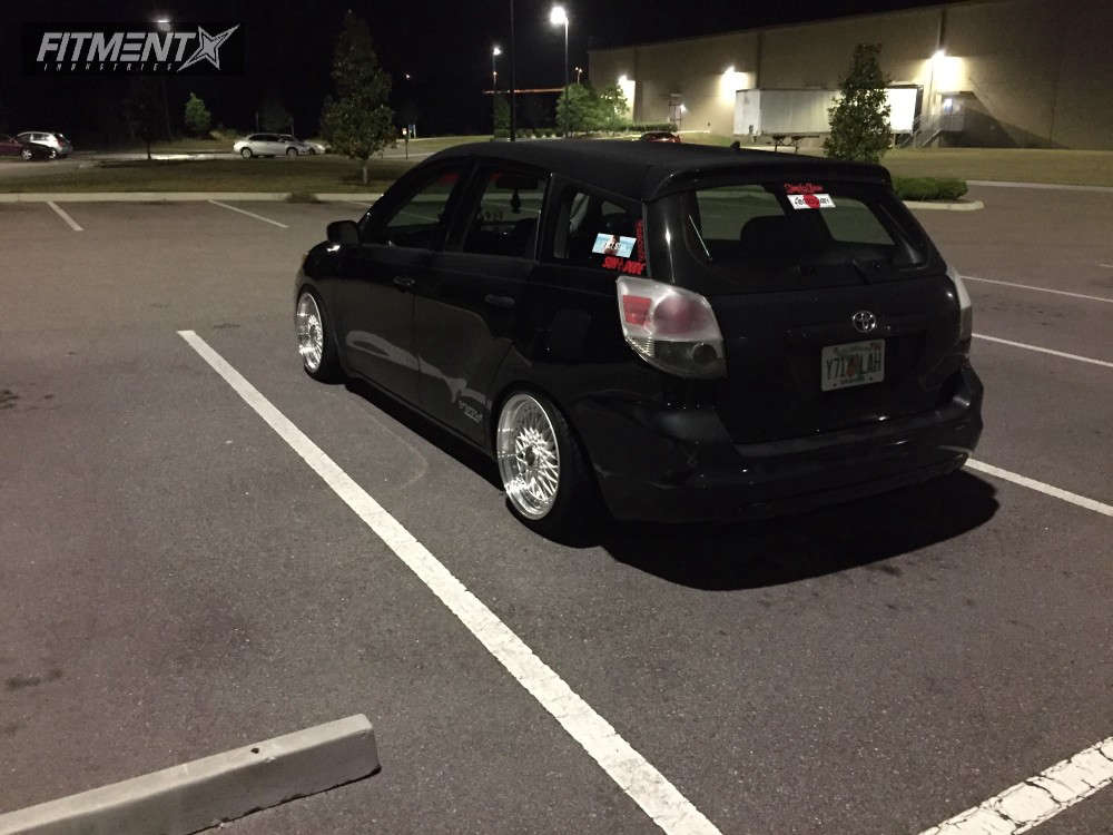 2006 Toyota Matrix with 17x8.5 JNC Jnc004 and Venezia 195x40 on ...