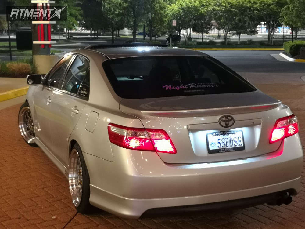 2007 Toyota Camry Interior At Night