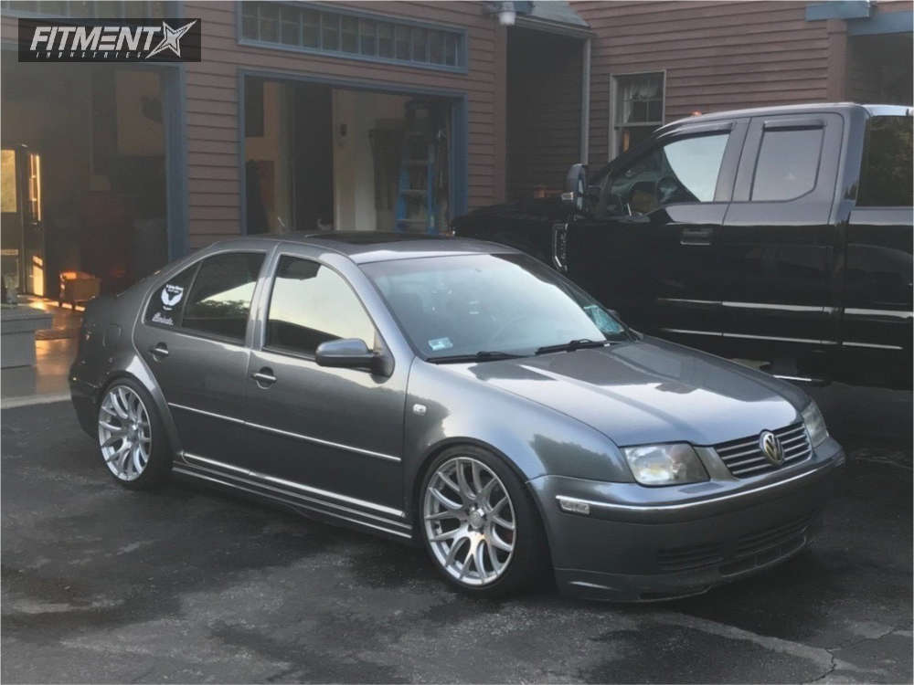 2004 Volkswagen Jetta with 18x8.5 Miro Type 111 and Nitto 205x40 on ...
