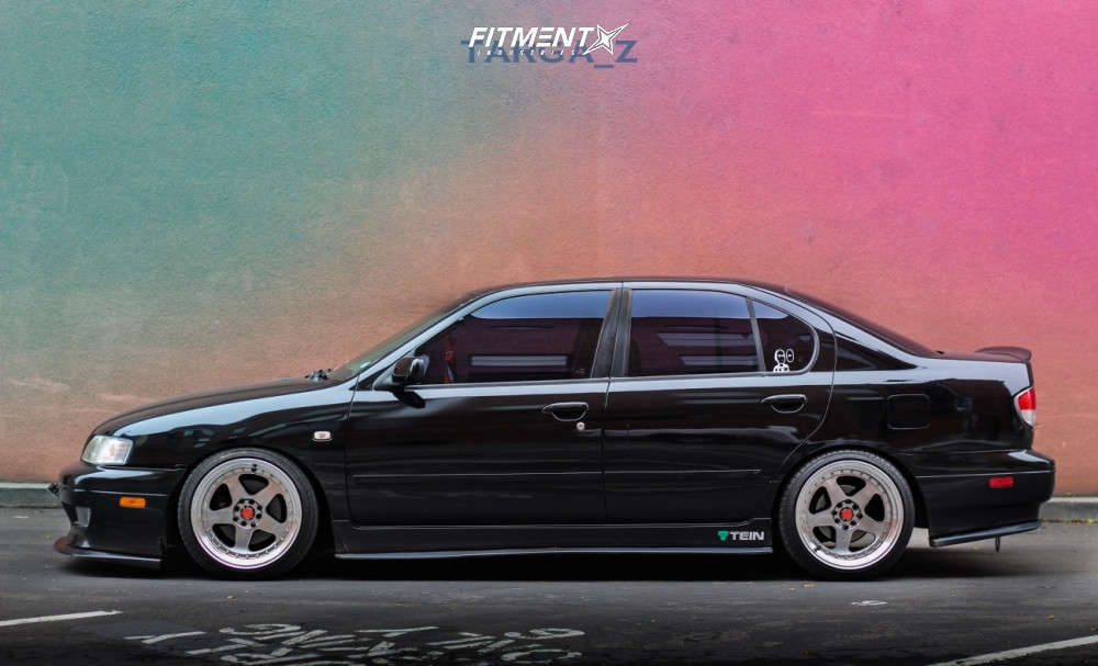 2002 INFINITI G20 Base with 17x9 JNC Jnc010 and Dcenti 205x40 on ...