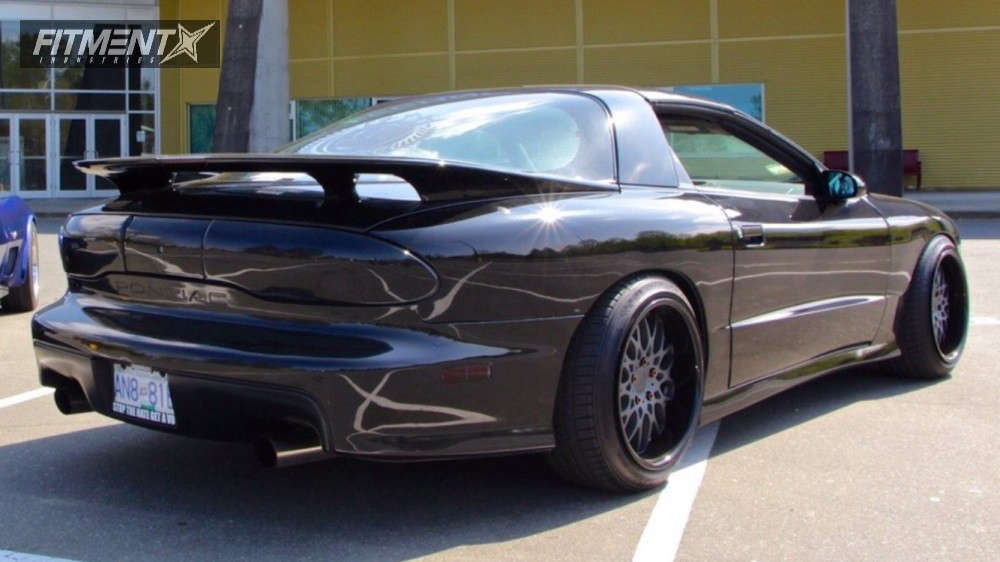 1995 Pontiac Firebird with 18x10.5 TSW Rascasse and Michelin 235x45 on ...