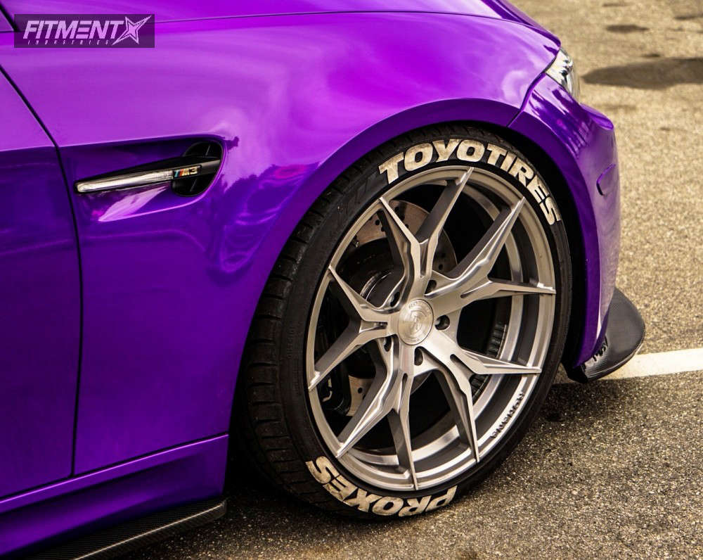 2011 BMW M3 with 19x9.5 Rohana Rfx5 and Toyo Tires 275x30 on Lowering ...