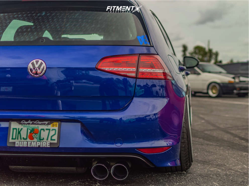 2016 Volkswagen Golf R Base with 18x10 WatercooledIND CR1 and Achilles ...