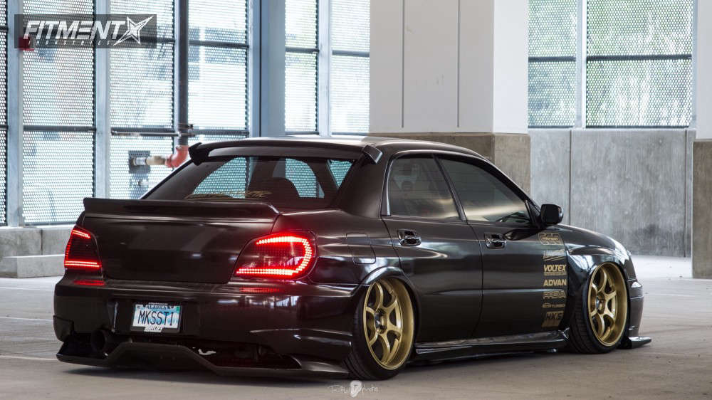 2005 Subaru WRX STI with 19x9 Advan RG-D and Hankook 225x35 on Air ...