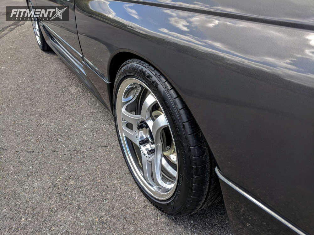 1991 Nissan Skyline R32 with 17x8 Advan Super Advan V.2 and Bridgestone ...