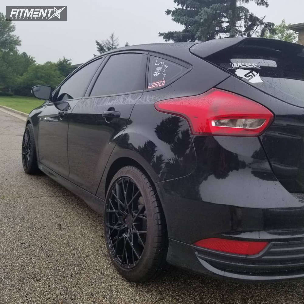 2018 Ford Focus ST with 18x8.5 TSW Sebring and Goodyear 235x40 on ...