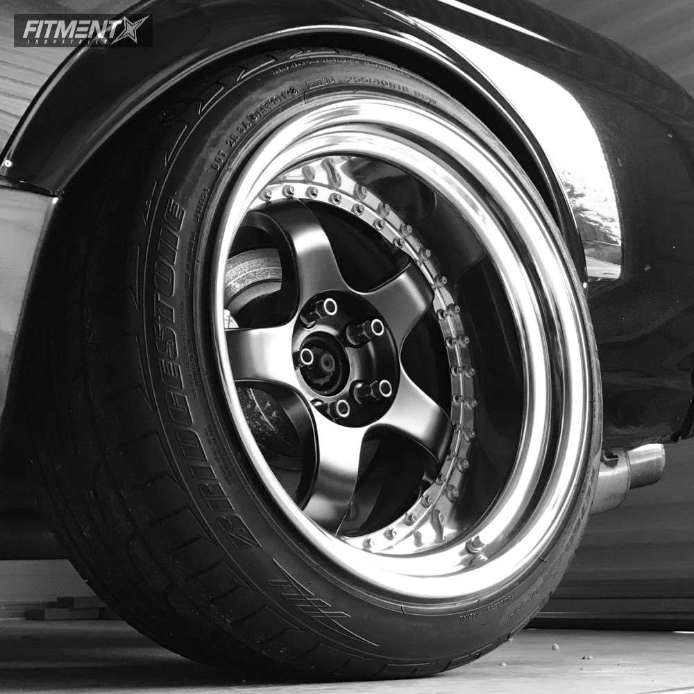 1990 Nissan Skyline R32 with 18x10 Work Meister S1 3p and Nexen 225x40 ...