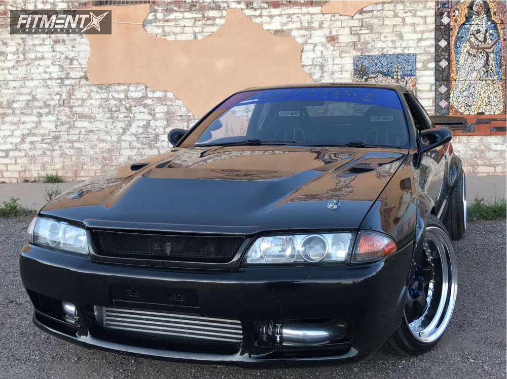 1990 Nissan Skyline R32 with 18x10 Work Meister S1 3p and Nexen 225x40 ...