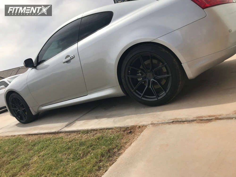 2013 INFINITI G37 with 19x8.5 XXR 559 and Hankook 245x35 on Stock ...