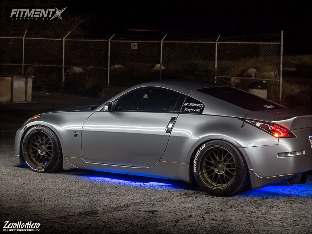 2003 Nissan 350Z with 18x9.5 Square G6 and Michelin 245x40 on Coilovers ...