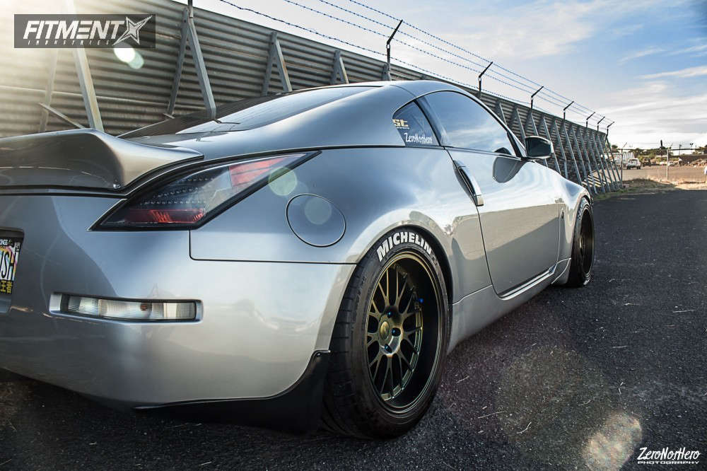 2003 Nissan 350Z with 18x9.5 Square G6 and Michelin 245x40 on Coilovers ...