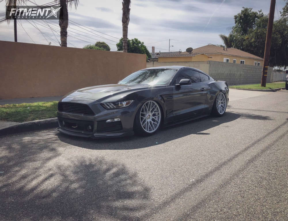 2016 Ford Mustang GT with 20x10 Rotiform Rse and Delinte 255x35 on Air ...