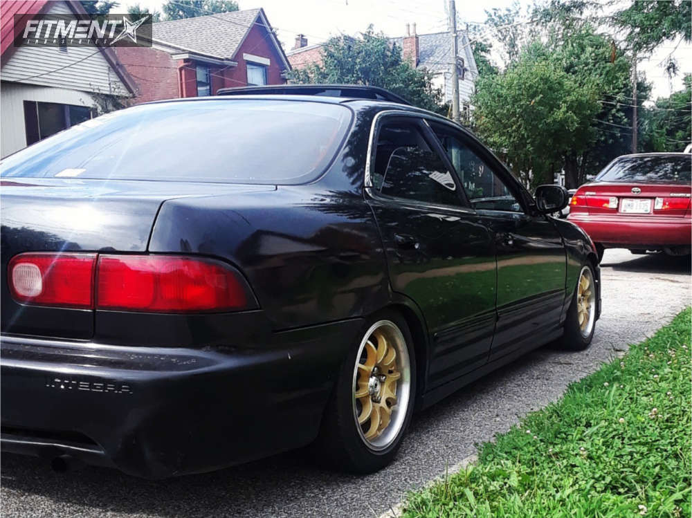 1998 Acura Integra with 15x7 Konig Lightning and Falken 195x50 on ...