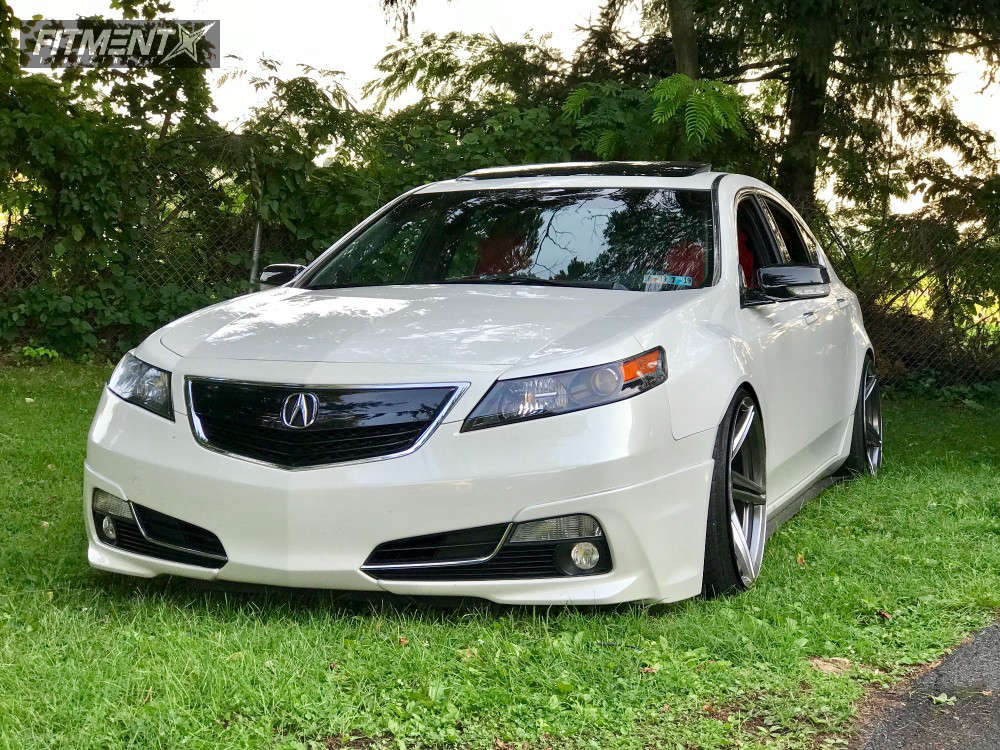 2010 Acura TL with 20x10.5 RSR R802 and Goodyear 245x35 on Coilovers ...