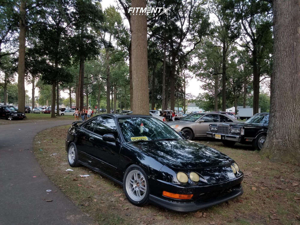 2000 Acura Integra GS with 15x7 Enkei RPF1 and Dunlop 205x50 on ...