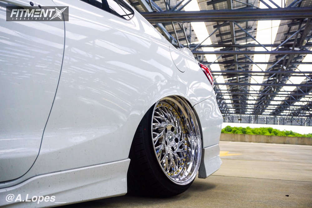 2014 Honda Civic with 18x9.5 Aodhan Ds03 and Nankang 215x35 on ...