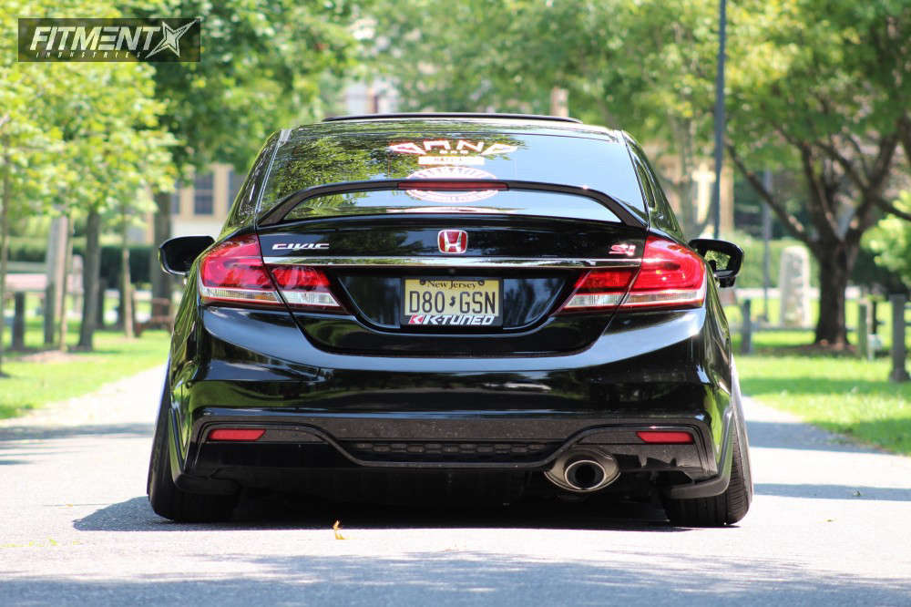 2015 Honda Civic with 17x10.5 Work VS KF and Accelera 215x45 on Air ...