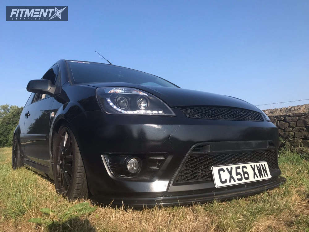 2006 Ford Fiesta with 15x8 Axe EX8 and Nankang 195x45 on Coilovers ...