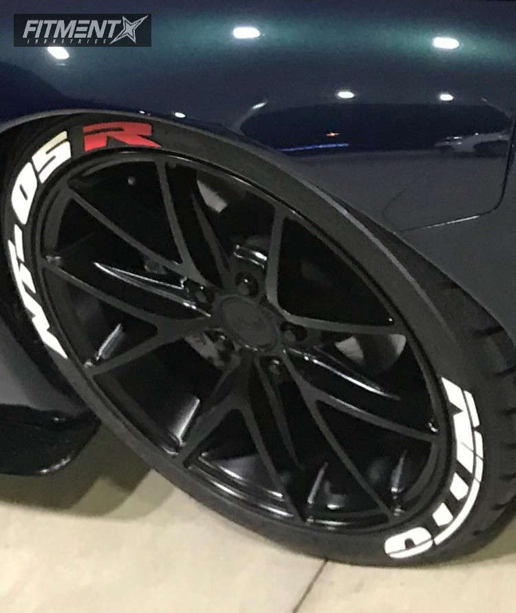 1994 Mazda RX-7 with 18x8 Niche Misano and Nitto 225x40 on Coilovers ...