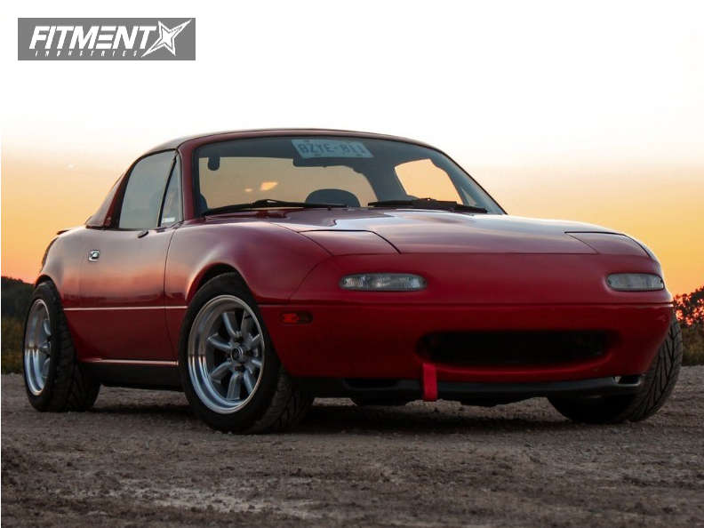 1989 Mazda MX-5 Miata with 15x8 Rota Rkr and Nitto 205x50 on Coilovers ...