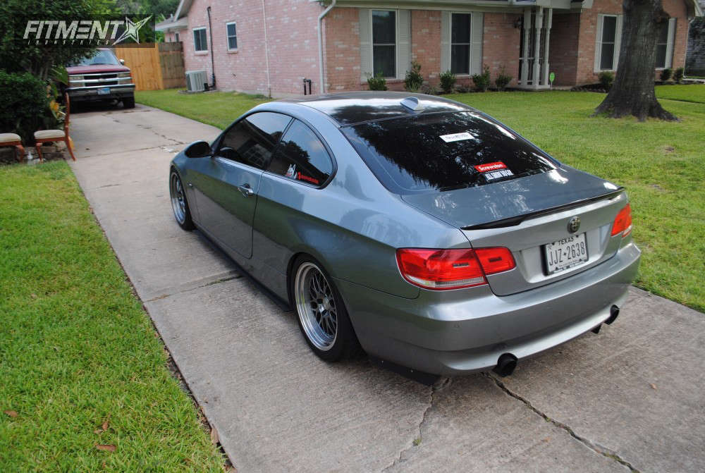 2008 BMW 335i with 18x8.5 ESR Sr01 and Dunlop 225x40 on Coilovers ...