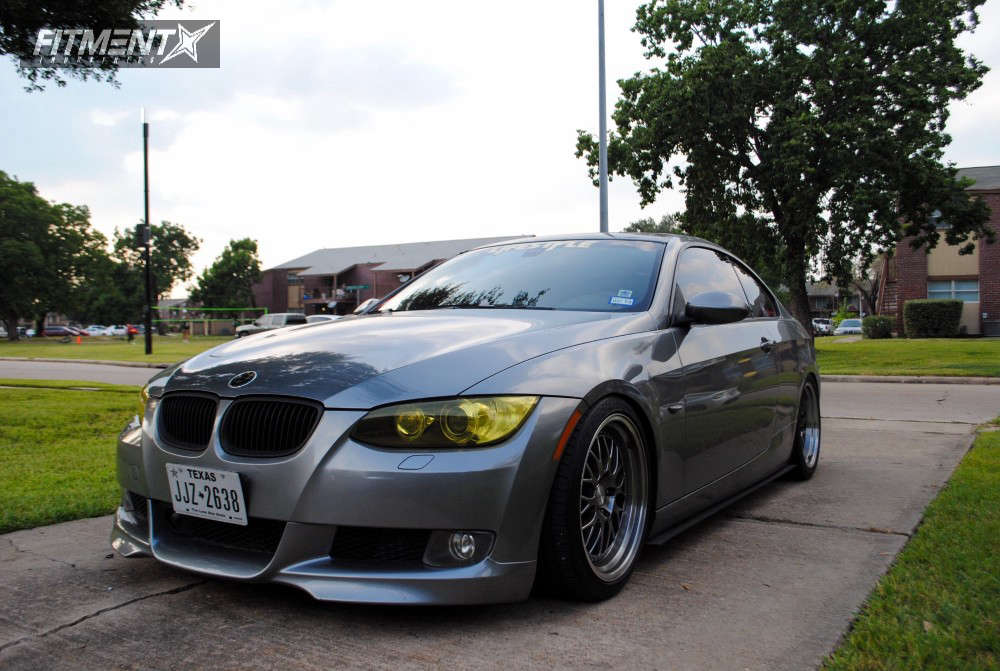 2008 BMW 335i with 18x8.5 ESR Sr01 and Dunlop 225x40 on Coilovers ...