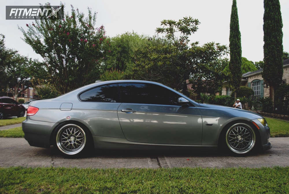 2008 BMW 335i with 18x8.5 ESR Sr01 and Dunlop 225x40 on Coilovers ...