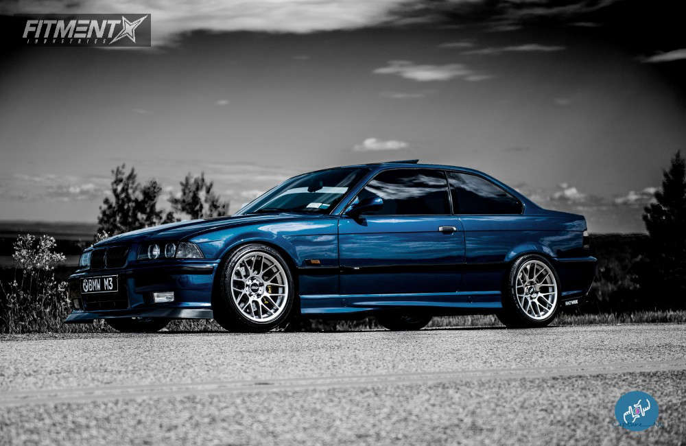 1995 BMW M3 with 17x9 Apex Arc-8 and Nitto 225x45 on Coilovers | 456639 ...