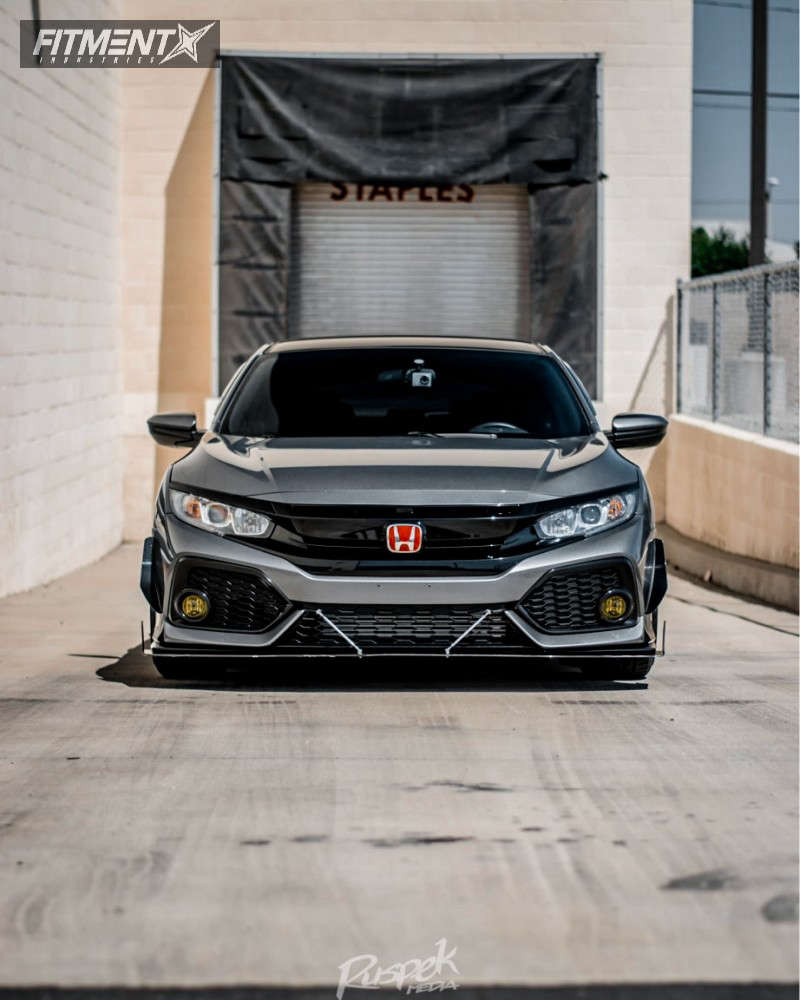 2018 Honda Civic with 18x9.5 Volk Ze40 and Continental 235x40 on ...